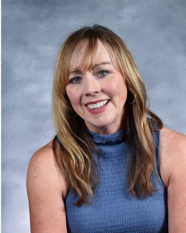 Elizabeth Stokes – Altona Middle School