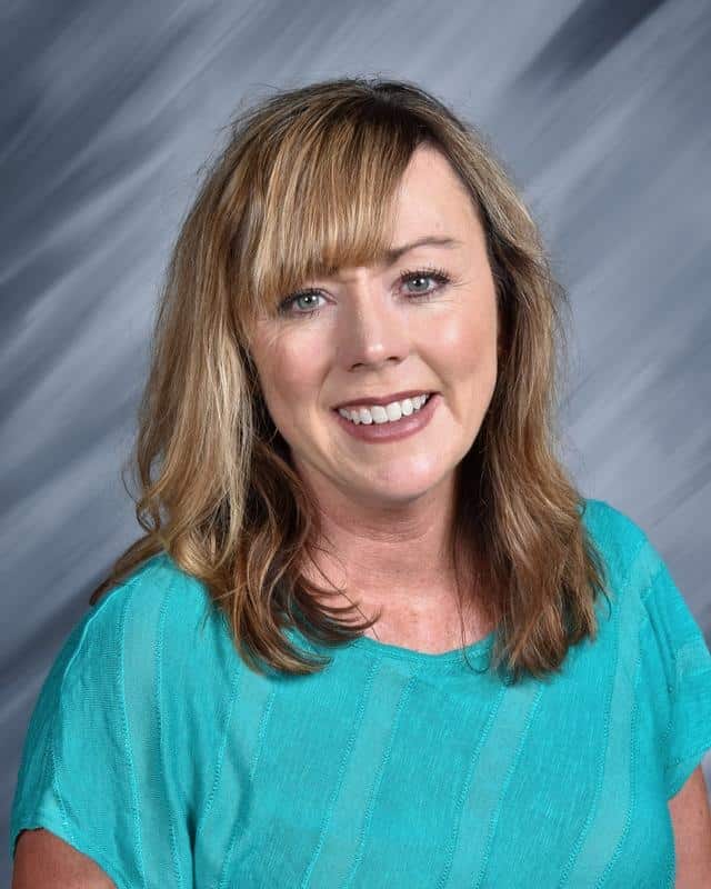 Elizabeth Stokes – Altona Middle School